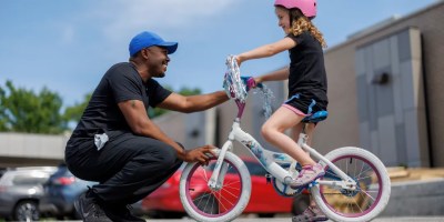 Christopher Borrelli – Chicago Tribune features writer. Militant Rhode ...